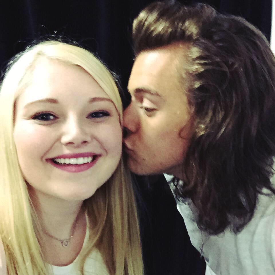 Harry Styles Kissing A Fan
