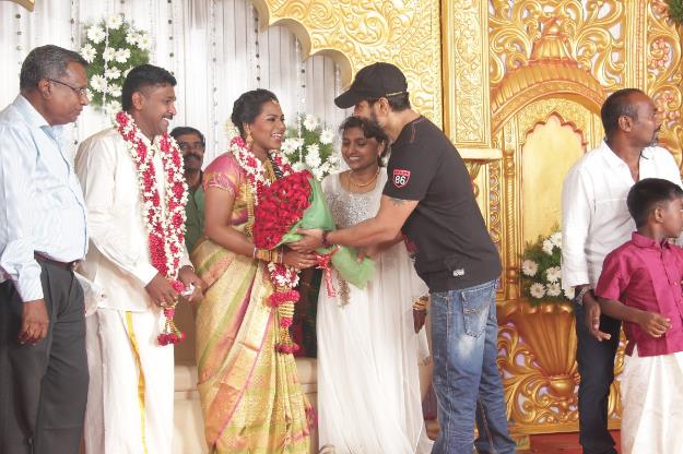 Tamil Actor Chiyaan Vikram Wedding Photos