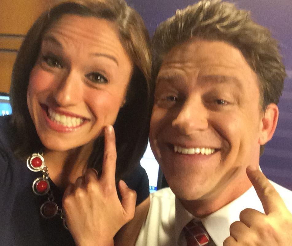 Catch the dimple duo: @jessicagsports with news & @tjthunder with ...