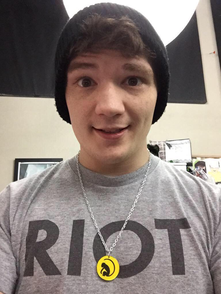 Michael Jones Rooster Teeth Michael Jones L Achievement Hunter