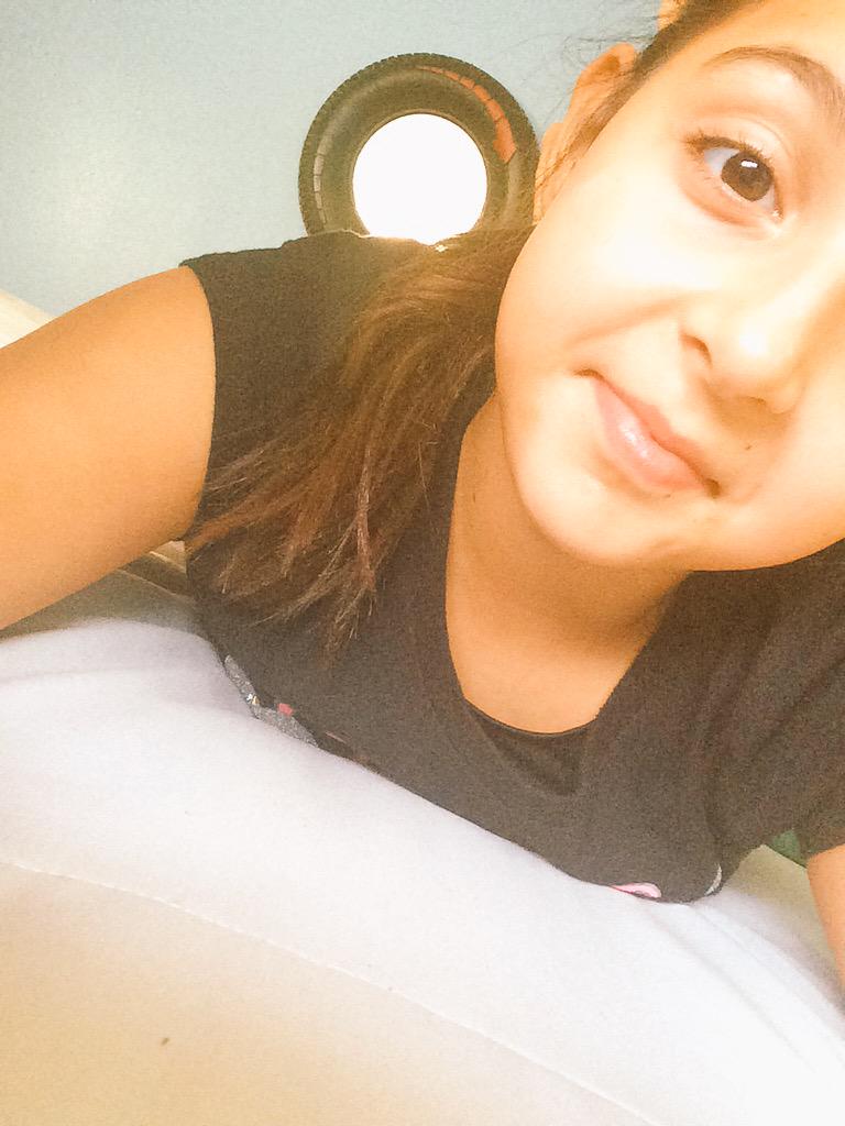 Itzel Gutierrez's Instagram, Twitter & Facebook on IDCrawl