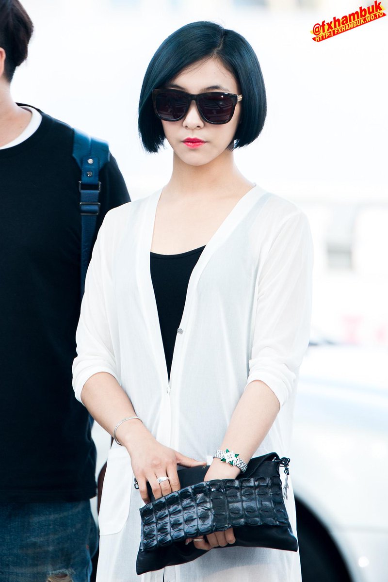 F(x) Luna Red Light