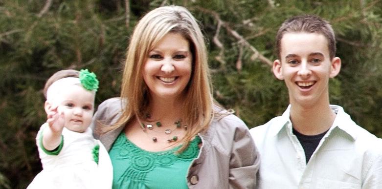 Having Elizabeth Gini for her 1st interview since tragic suicide of her ...