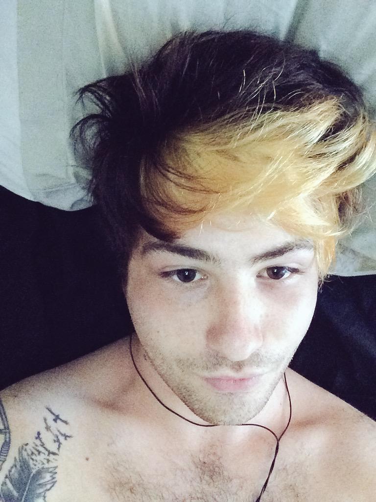 Dan Howell Girlfriend Erin