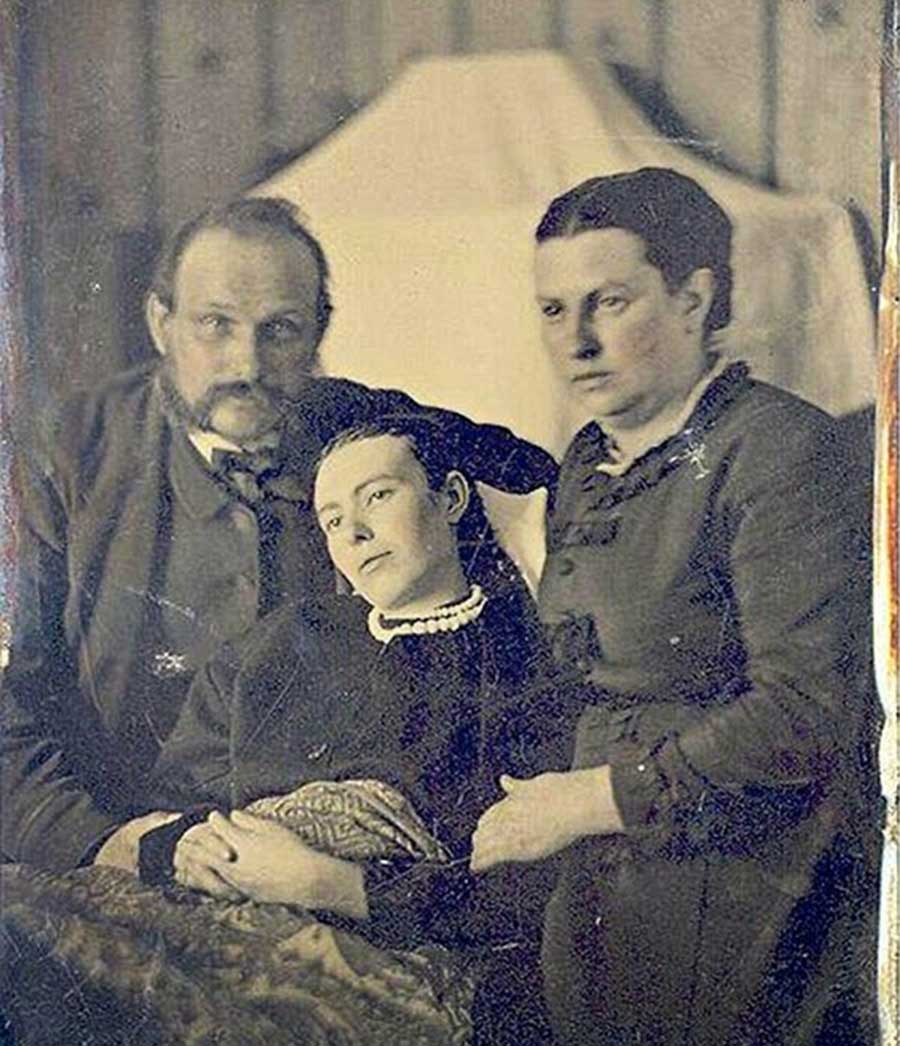 Fotografías post mortem: la moda que se impuso en el siglo xix ...