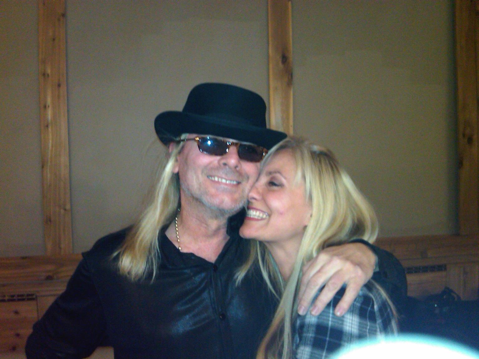 Robin Zander Wife