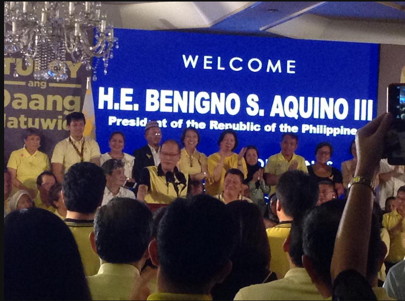 The Philippine Star on Twitter: "PNoy starts speech on Sec. Mar Roxas' endorsement as admin ...