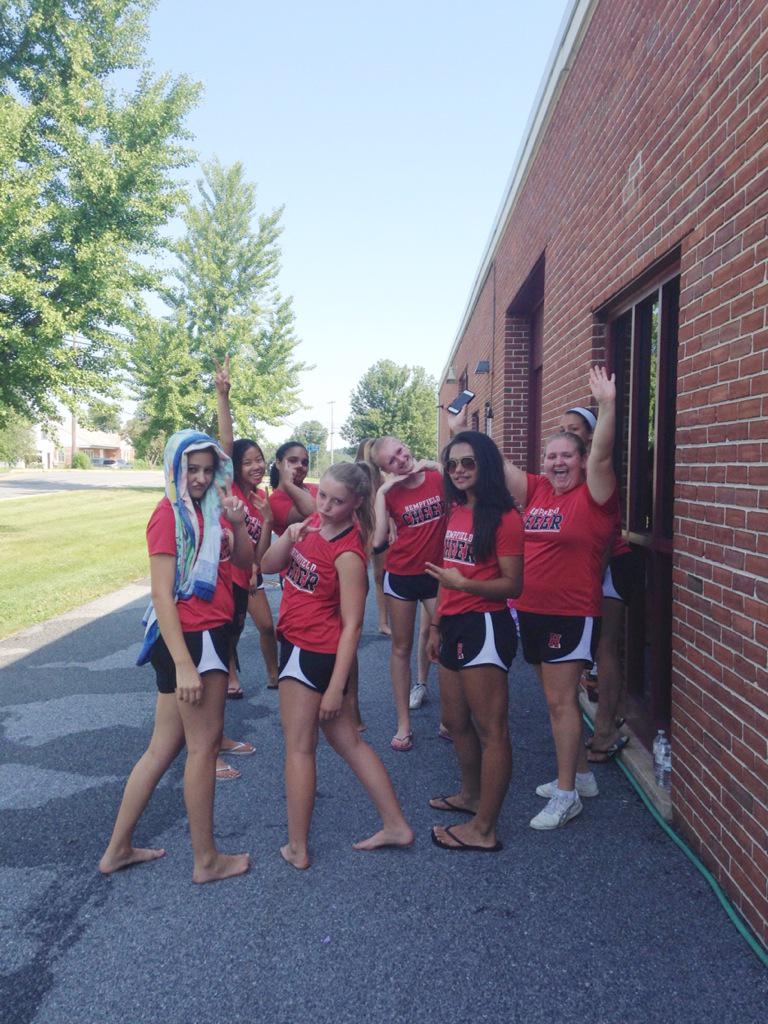 High School Cheerleaders Car Wash