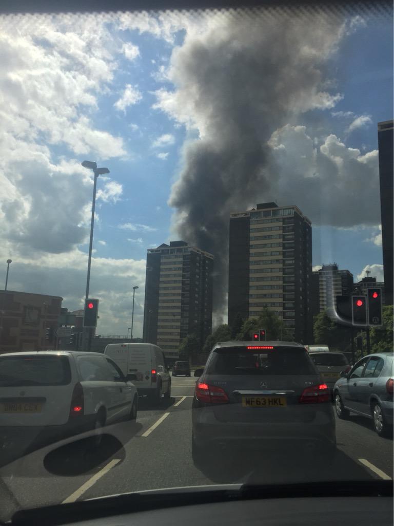 Huge scrap fire causes disruption in Rochdale | Granada - ITV News