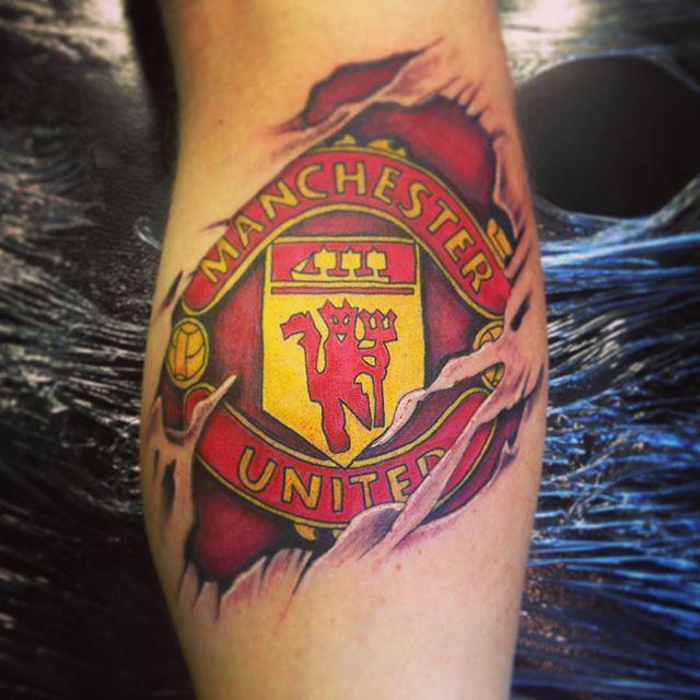 Manchester united images, Manchester united team, Manchester united logo