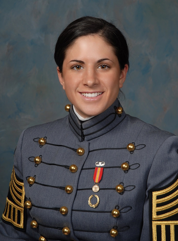 Capt. kristen griest & 1st lt. shaye haver to become the first female ...