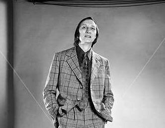 On The Buses actor Stephen Lewis dies aged 88 - ITV News