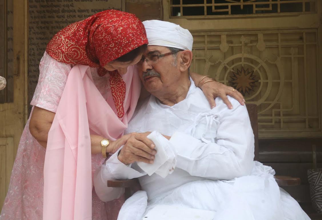 In photos: Parsis celebrate Pateti in Ahmedabad | DeshGujarat