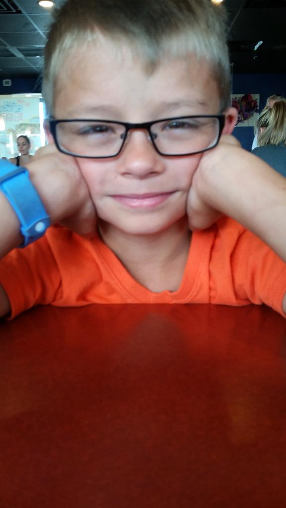 Amberly Smith's Instagram, Twitter & Facebook on IDCrawl