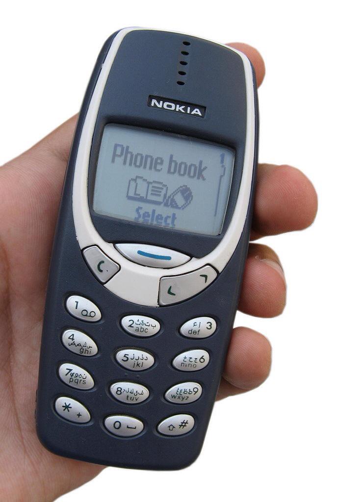 Le modèle Nokia 3310, connu pour sa robustesse à été dévoilé il y a 15 ...