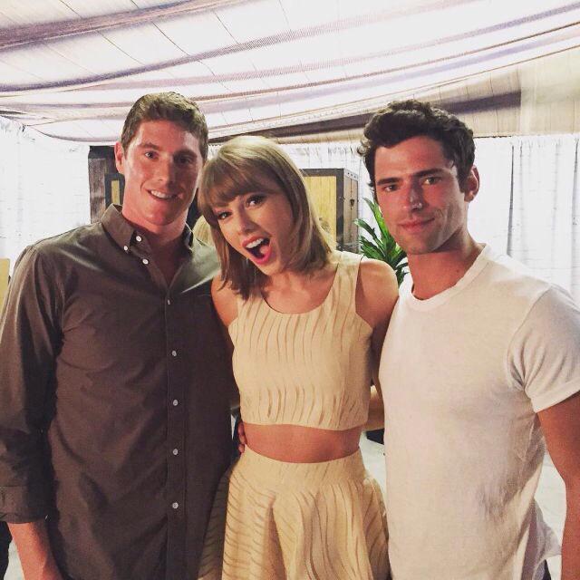 Taylor Swift And Sean Opry