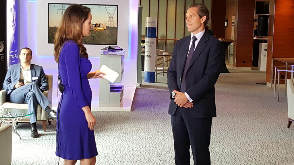 LIVE now CNBCWEX CarolinCNBC ctame talking to Eric Zinterhofer Chairman ...