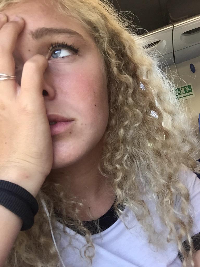 Sof on Twitter: ""Il treno viaggia con 30 minuti di ritardo" http://t.co/WRFZYZWH9S"