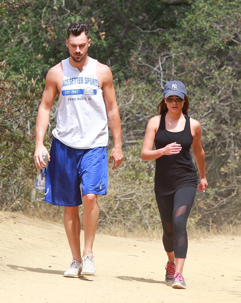 Whoa! These celebrity couples have a CRAZY height difference: | Life ...