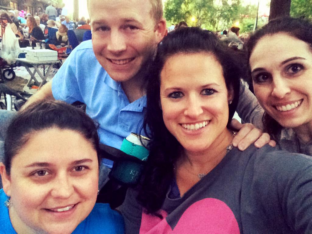 Jennifer Baur's Instagram, Twitter & Facebook on IDCrawl