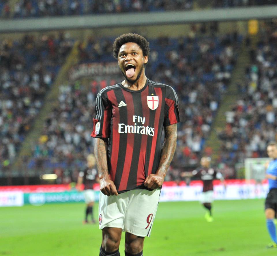 Milan Empoli 2 1 Video Gol Risultato Firmato Luiz Adriano Saponara E
