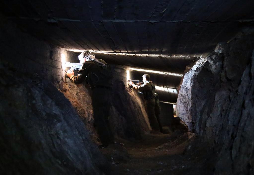 Efrin's defense line and fortifications work : r/SyrianRebels