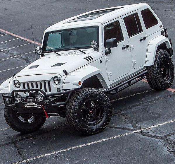 Jeep Wrangler Matte White