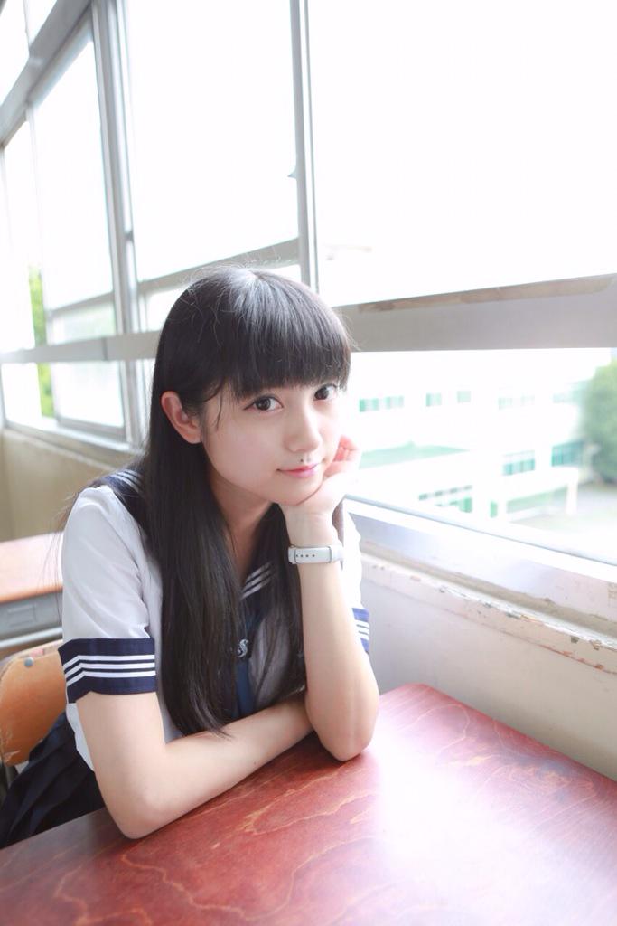 ごい🐾🦕🦖🐾 on Twitter: "月曜です！頑張りましょう！ model : @nashiko_cos http://t.co/i9QZbHzOSp" / Twitter