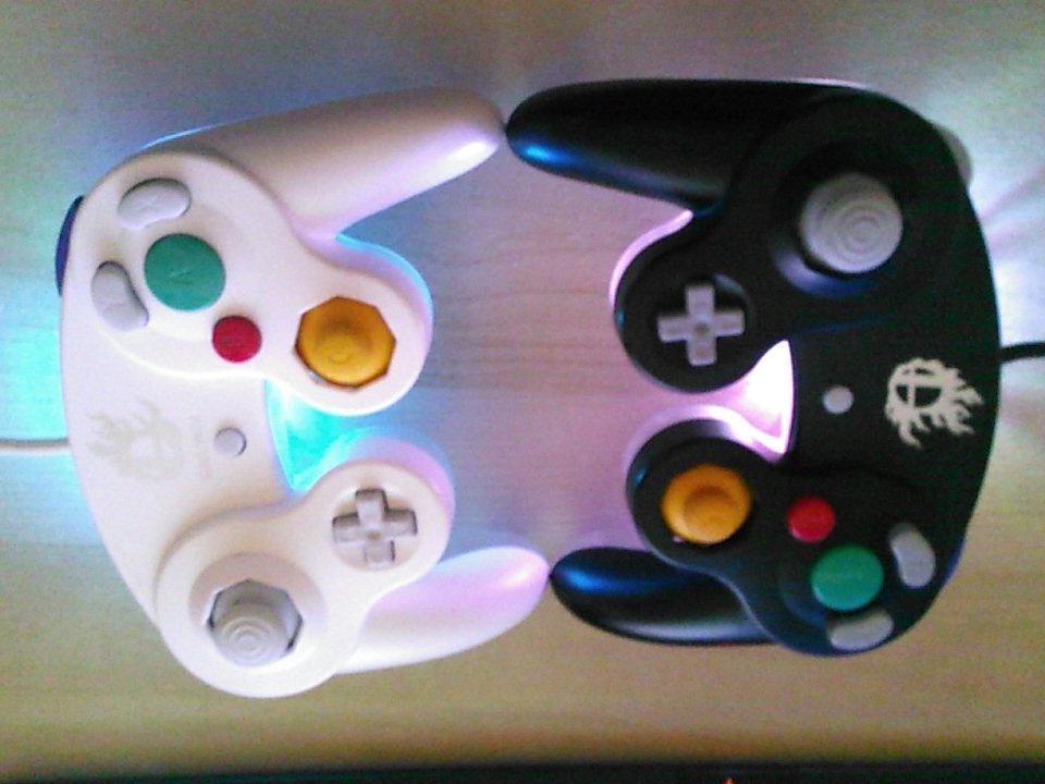 RGB LED GameCube controllers for me and my brother! : r/customcontrollers