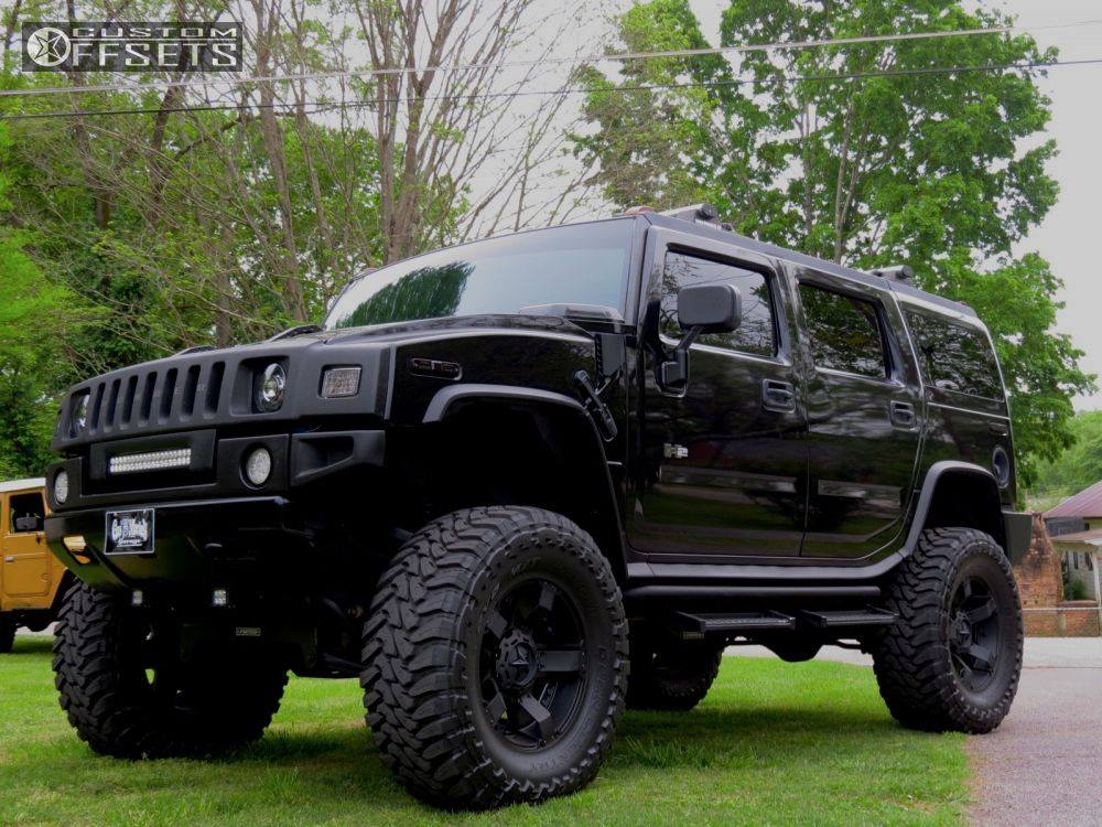 Hummer H3 With Rockstar Rims