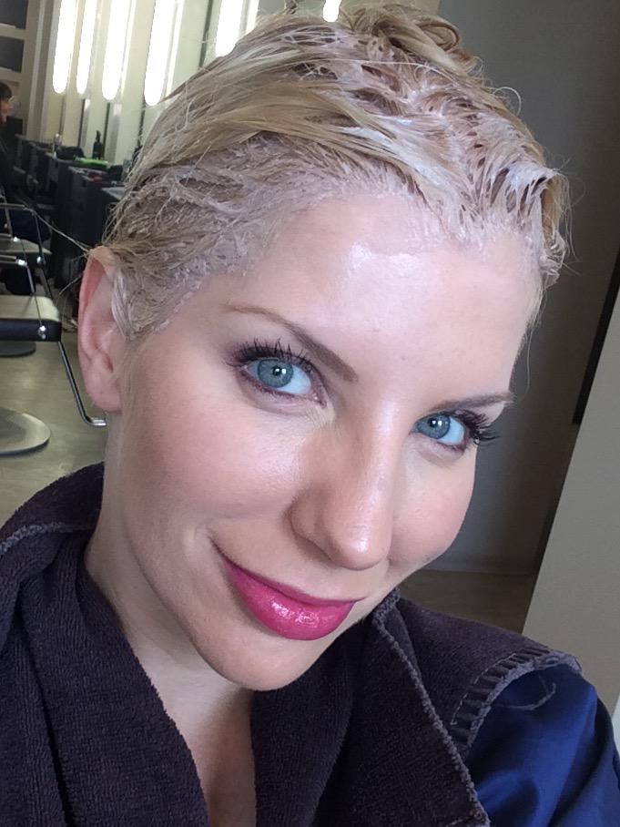 TW Pornstars - Ashley Fires. Twitter. Blooooooonder. 5:50 PM - 8 Sep 2015