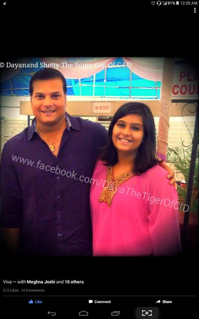 Dayanand Shetty Family Images
