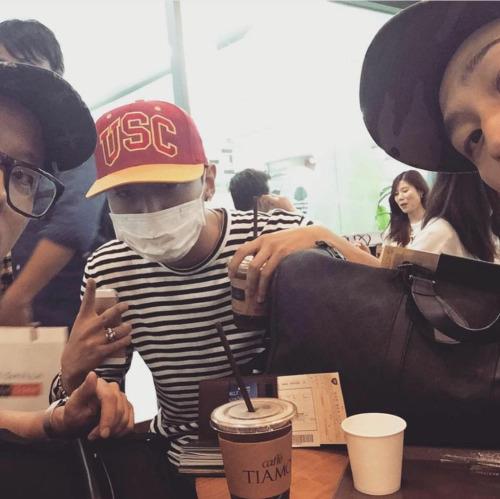 최근 슬리피형이랑 일본여행 갔다온 방용국.BAP - 인스티즈(instiz) 이슈 카테고리