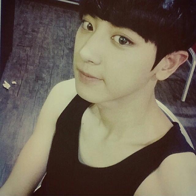 Chanyeol Pre Debut Selca