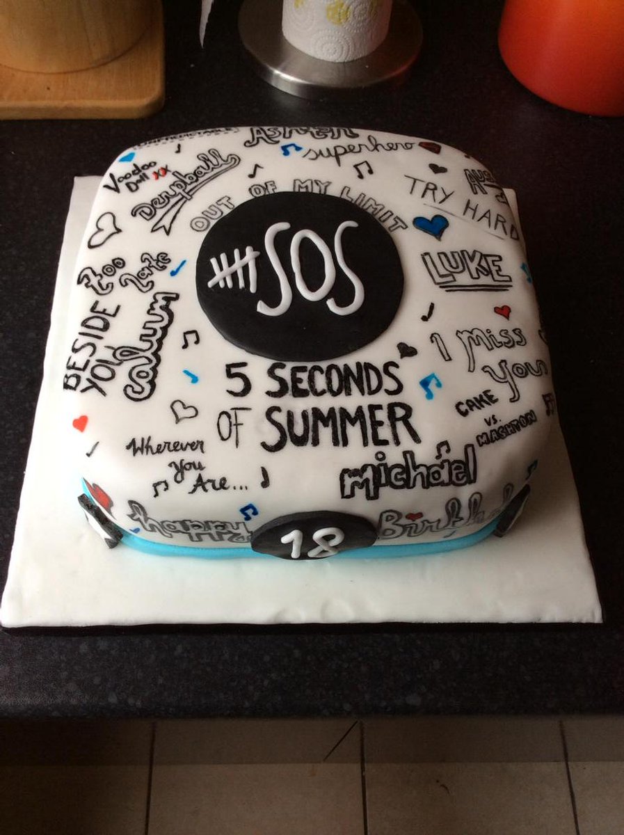 5sos Cake