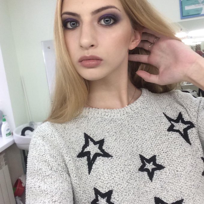 Tw Pornstars Di The Most Liked Pictures And Videos From Twitter For