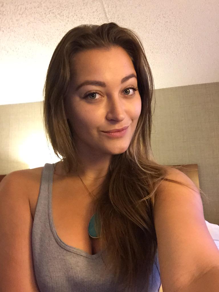 DANI DANIELS on Twitter: "300 tokens to goal! Come watch me play with ...