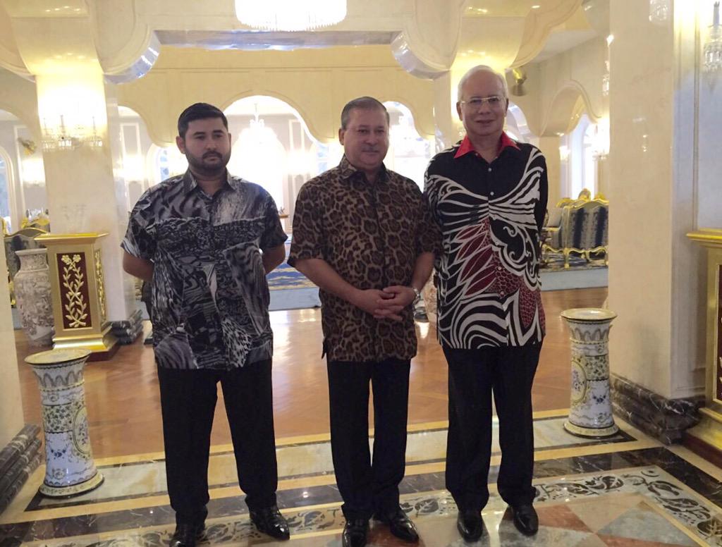 Malaysians Must Know the TRUTH: Najib meets with Johor sultan Malaysians Must Know the TRUTH: Najib meets with Johor sultan