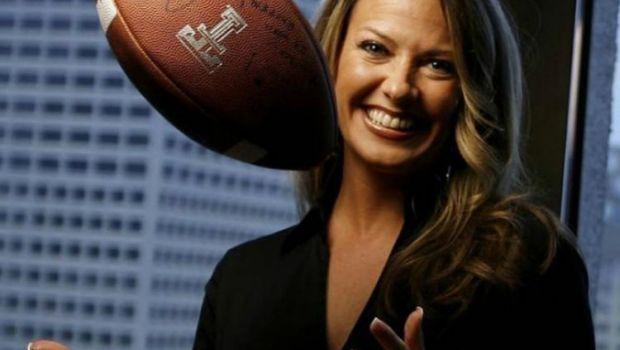 Now that football season is here, get to know NFL agent Kelli Masters ...