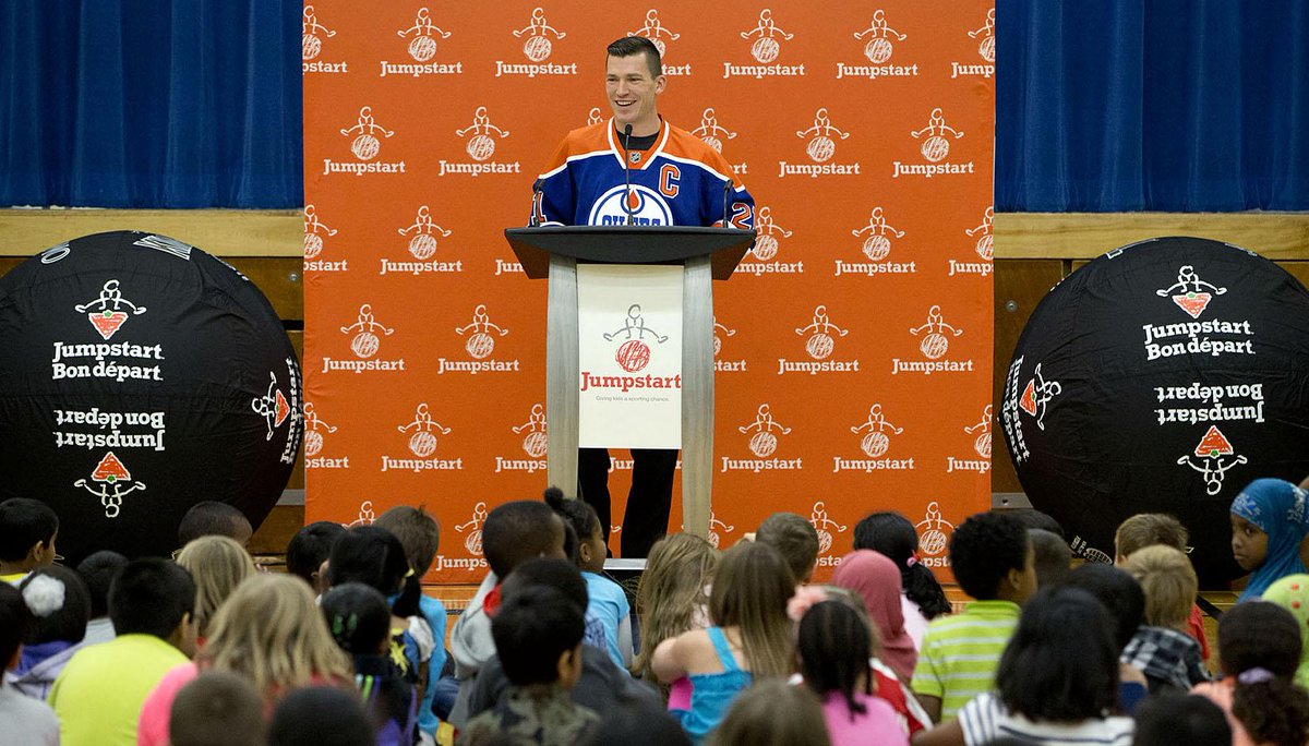 #Oilers Captain @Ferknuckle visited Lee Ridge School in #yeg this past ...