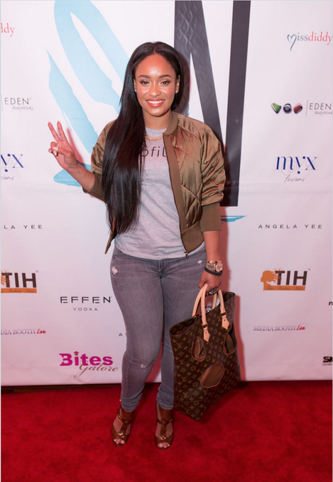 TW Pornstars - Tahiry. The most liked pictures and videos from Twitter ...