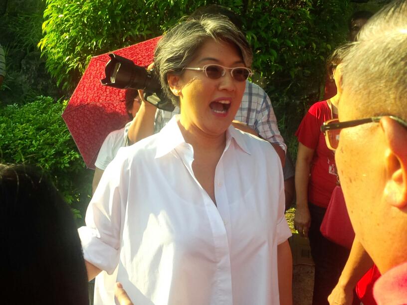 Irene marcos-araneta at puerta real gardens, intramuros manila to ...