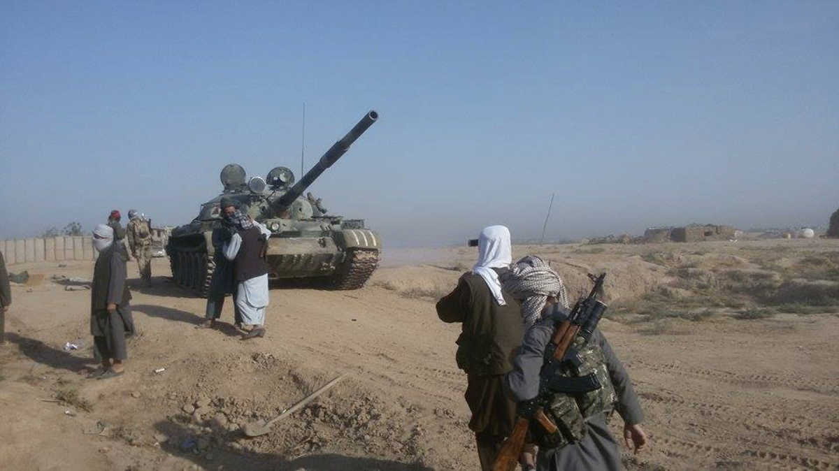 : PHOTO: T-62 tank captured by #Taliban forces in #Kunduz yesterday