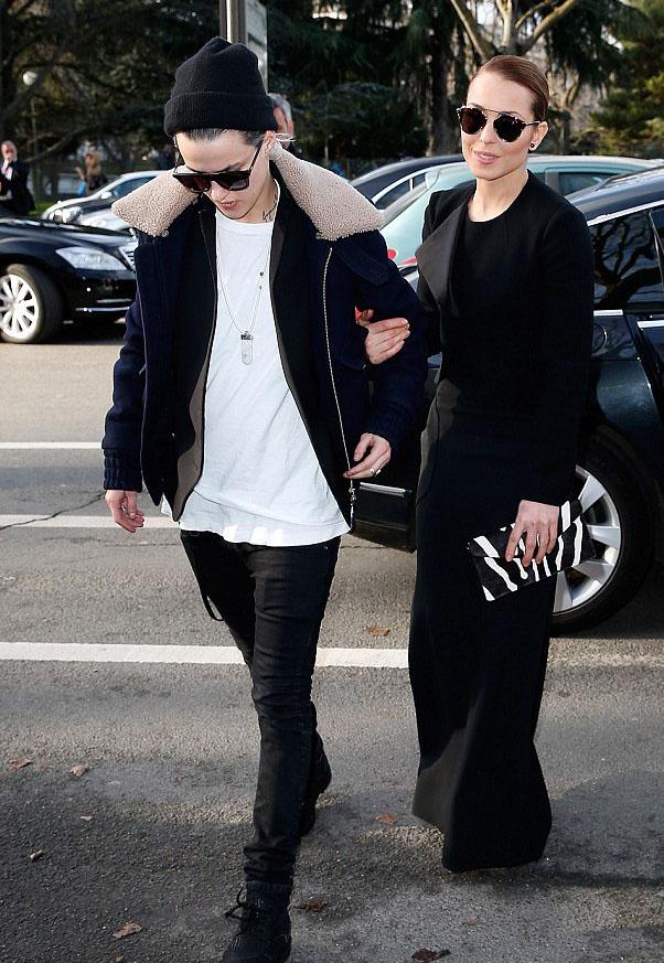 Agathe Mougin; Lesbian DJ/Model - Page 1 - The L Chat