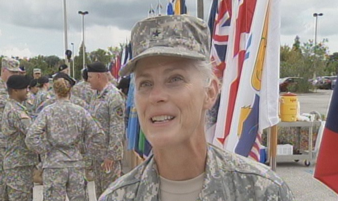Lifelong Army nurse becomes first female commander of AR_MEDCOM ...
