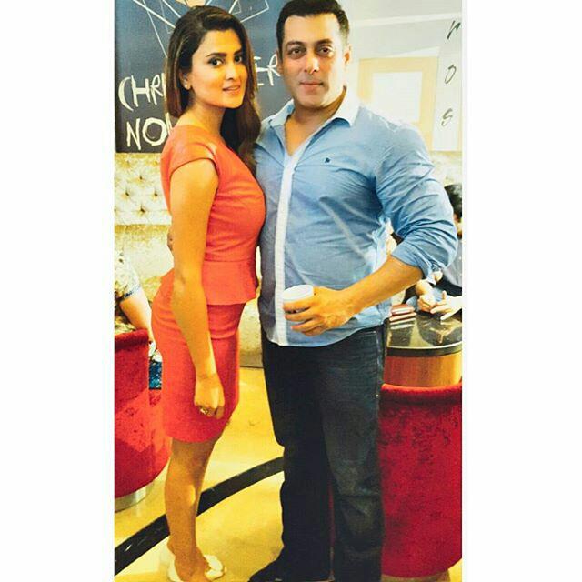 Salman Khan With His Wife Samira
