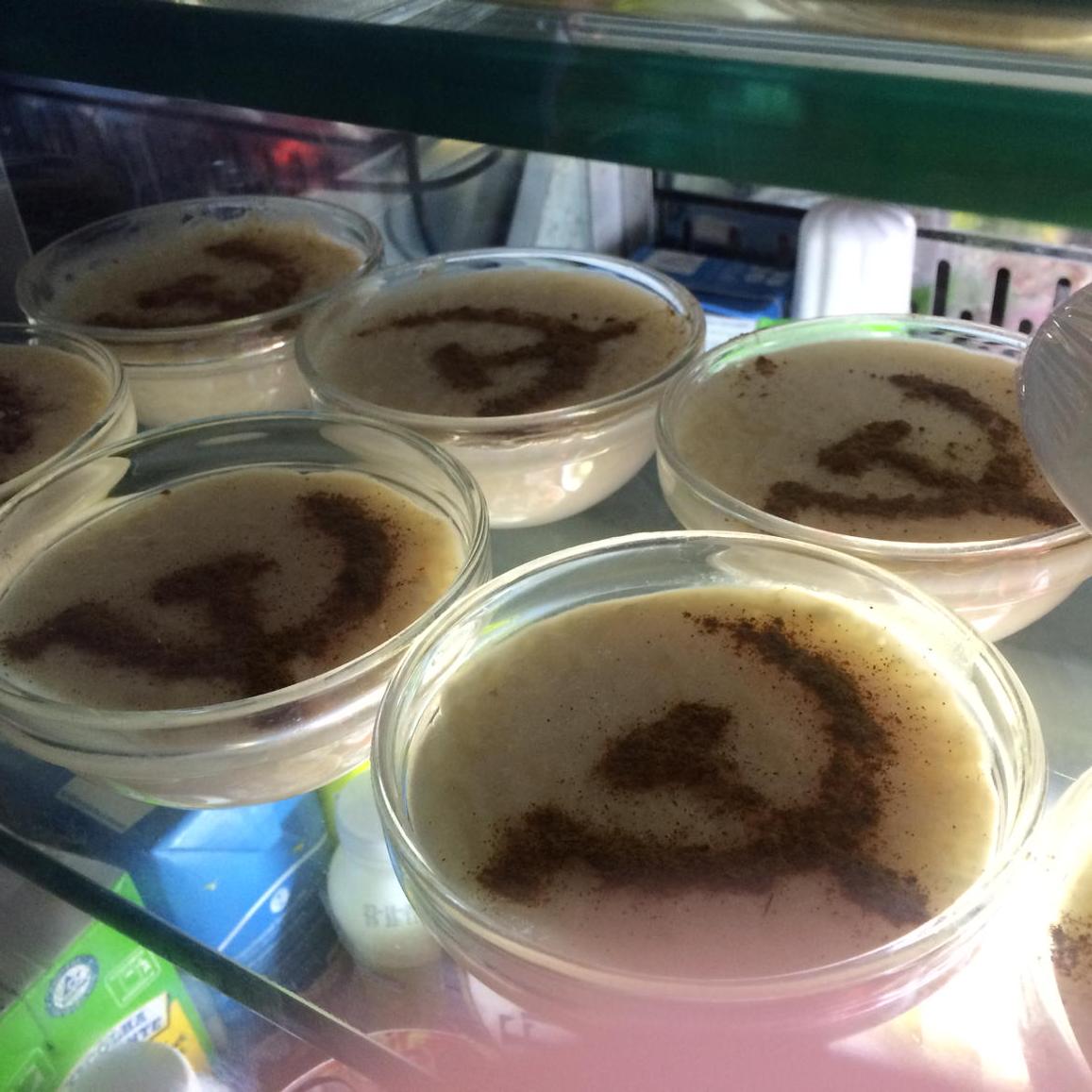 Communist dessert in Portugal : r/socialism