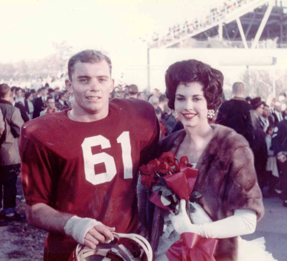 Jerry Jones Wife Younger