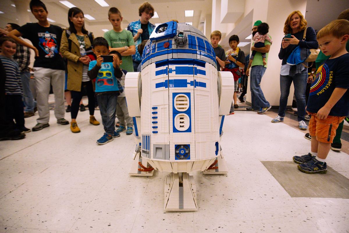 2015 Brickcon brings Lego fans to Seattle Center - | KOMO News | Scoopnest