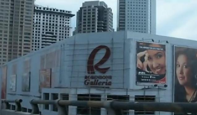 Half Human Half Snake Robinson Mall